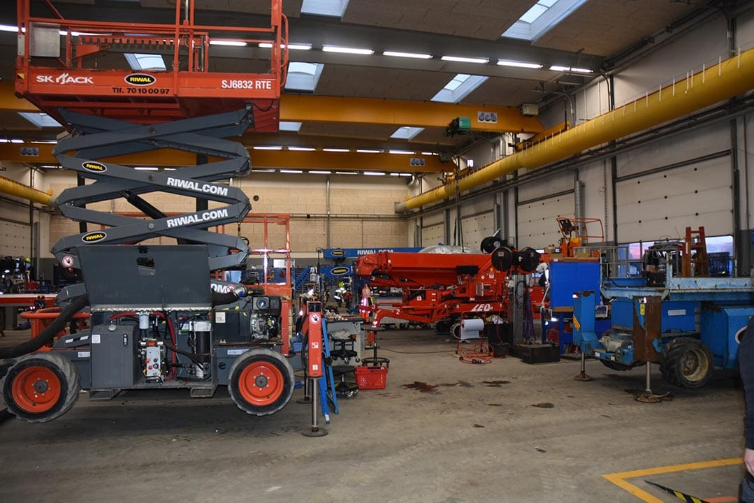 Riwal Danmark: Denmark's Largest Lift Specialist & Service Leader